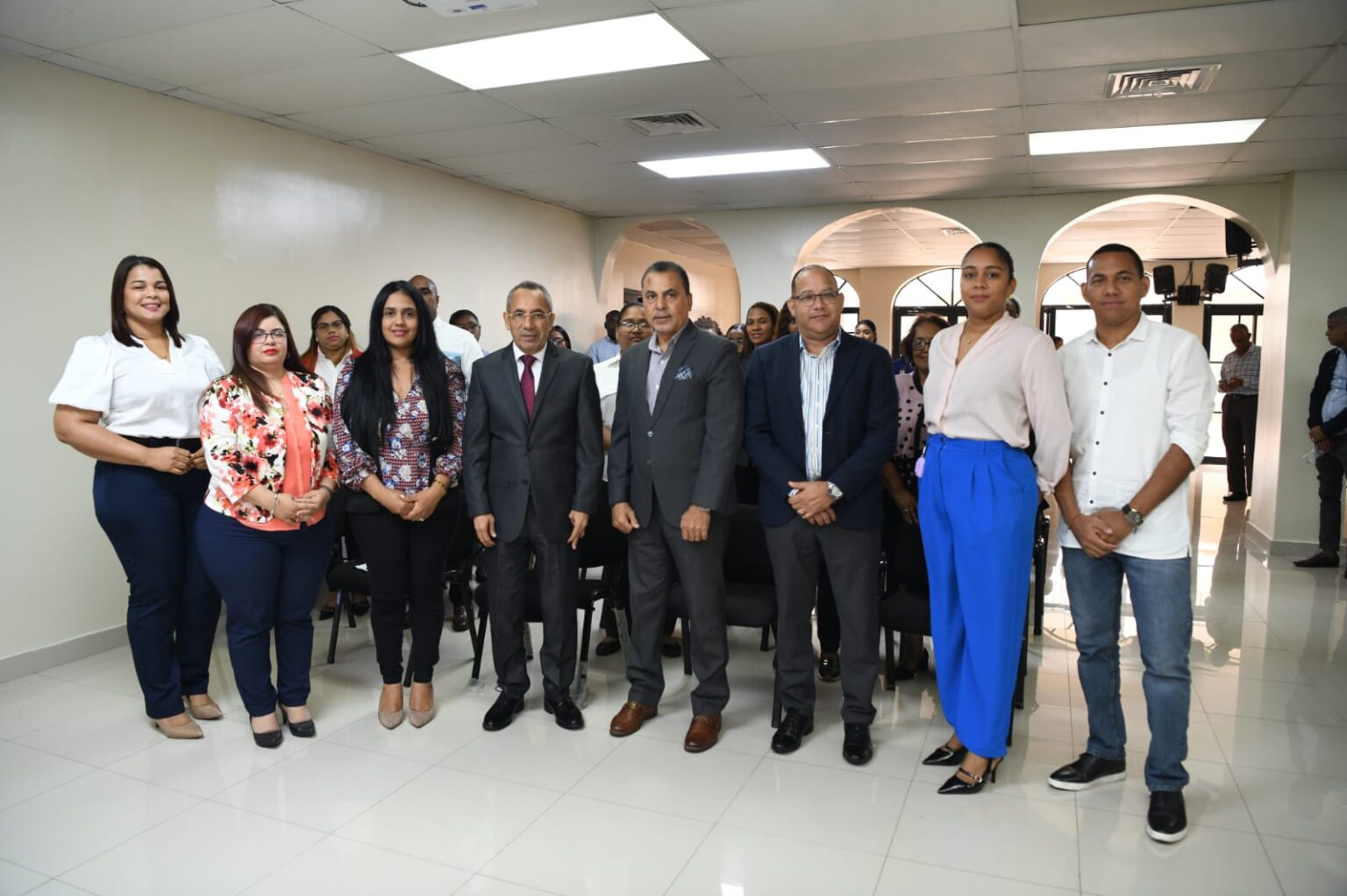 Administrador del INAVI insta a colaboradores actuar con ...