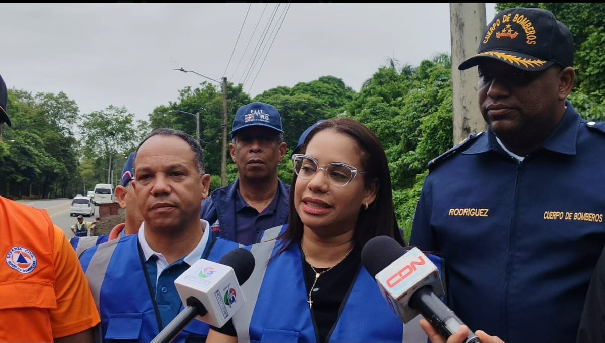 Alcaldesa Betty Gerónimo recorre zonas vulnerables de Santo Domingo ...