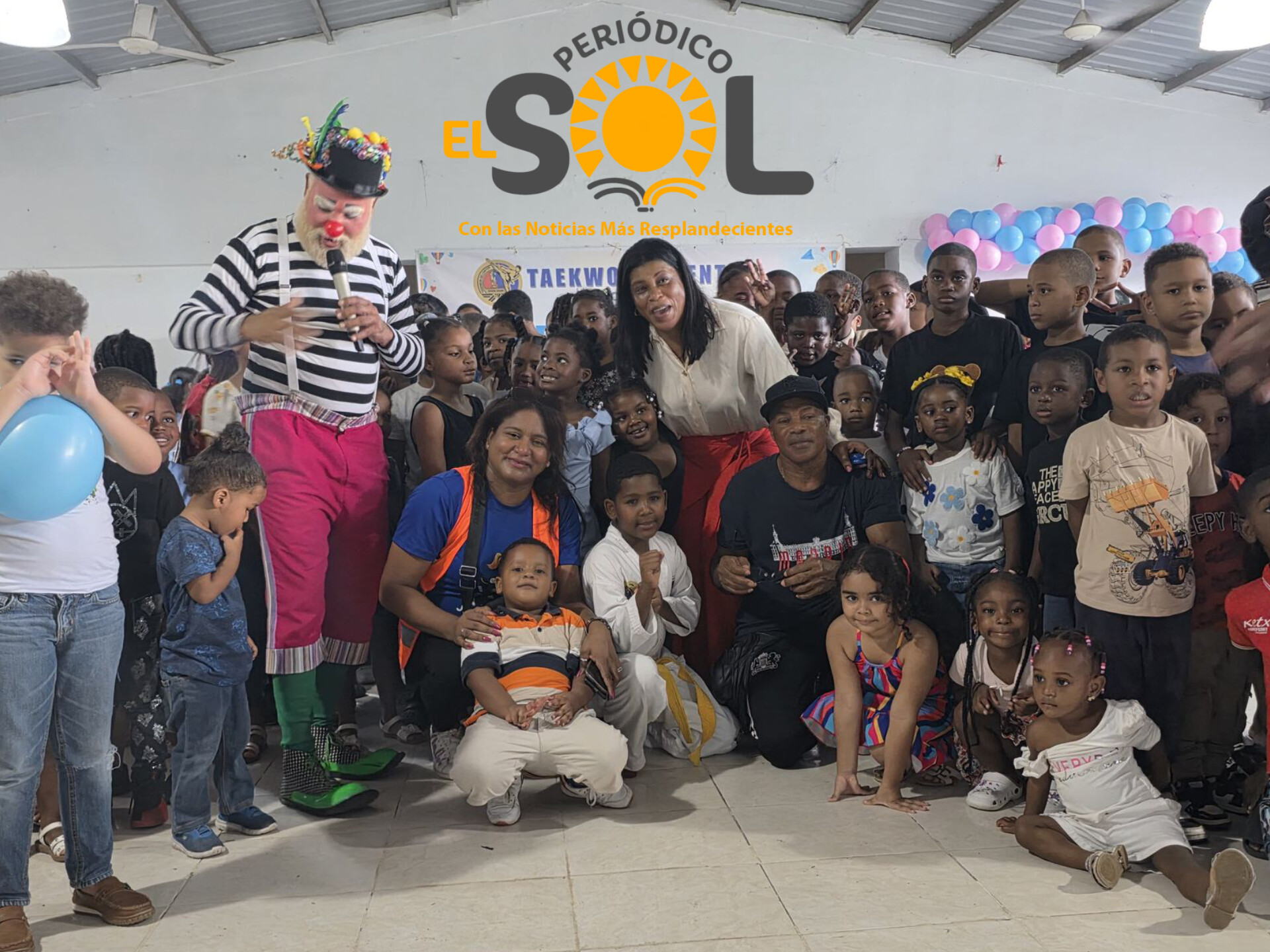 La Fundación Ramona Rosario Taekwondo Center entrega regalos de Reyes a ...