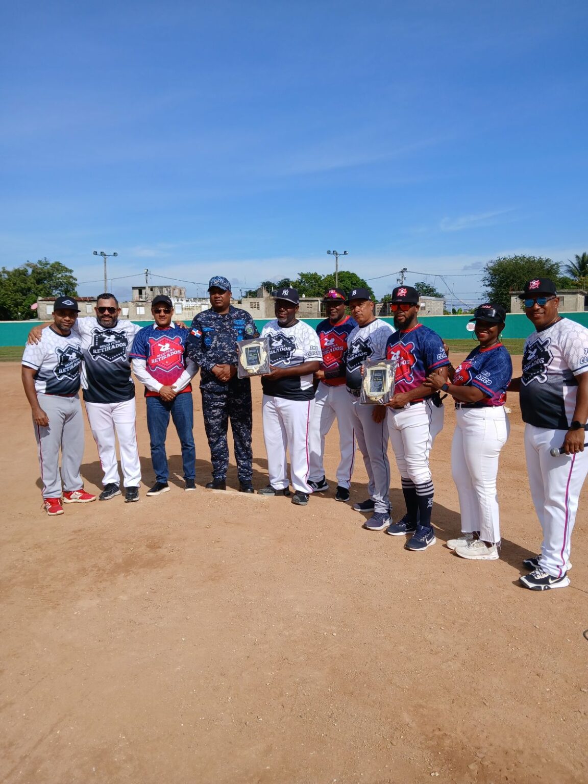 Delio Peña Retirados celebra su Séptimo Clásico de Softbol – Periodico ...